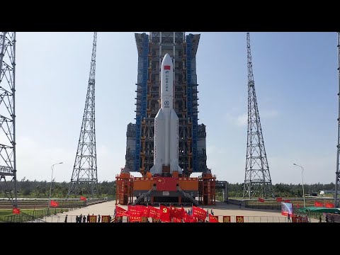 Vlog: How a Long March-5B rocket is moved to its launchpad