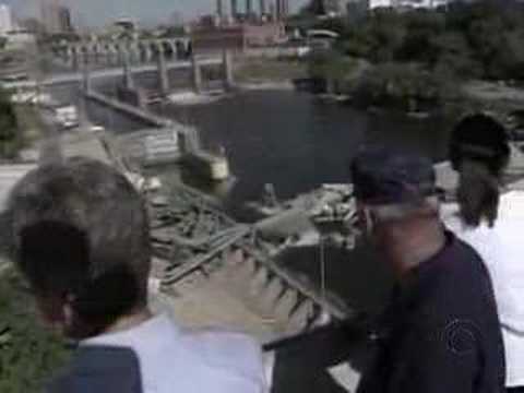 First Look: I-35W Bridge Probe (CBS News)