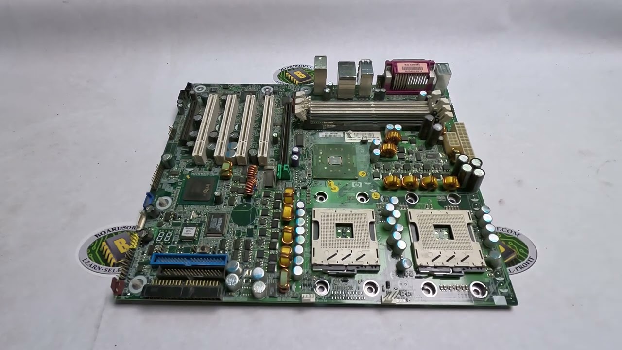 Small Multi Plastic Socket Server Motherboard according to boardsort.com