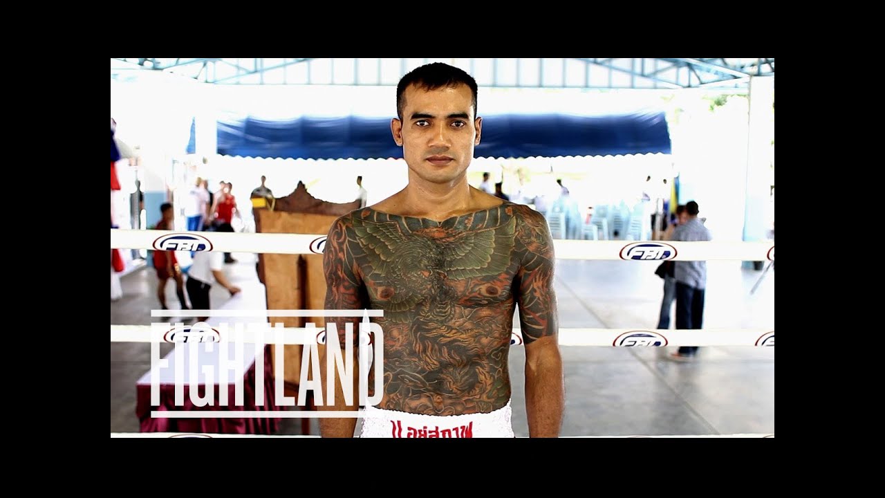 Thailand Prison Fights Muay Thai Boxing in Klong Prem Prison - Video