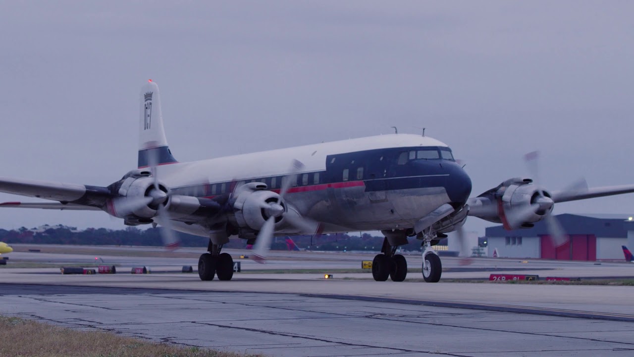 Delta Flight Museum incorpora un histórico DC-7B - Aviacionline.com