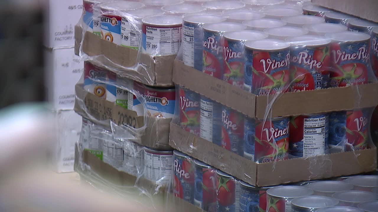 A look inside St. Matthew's House new food distribution warehouse