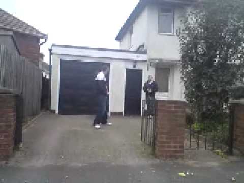 my mate dancing on the drive wow !