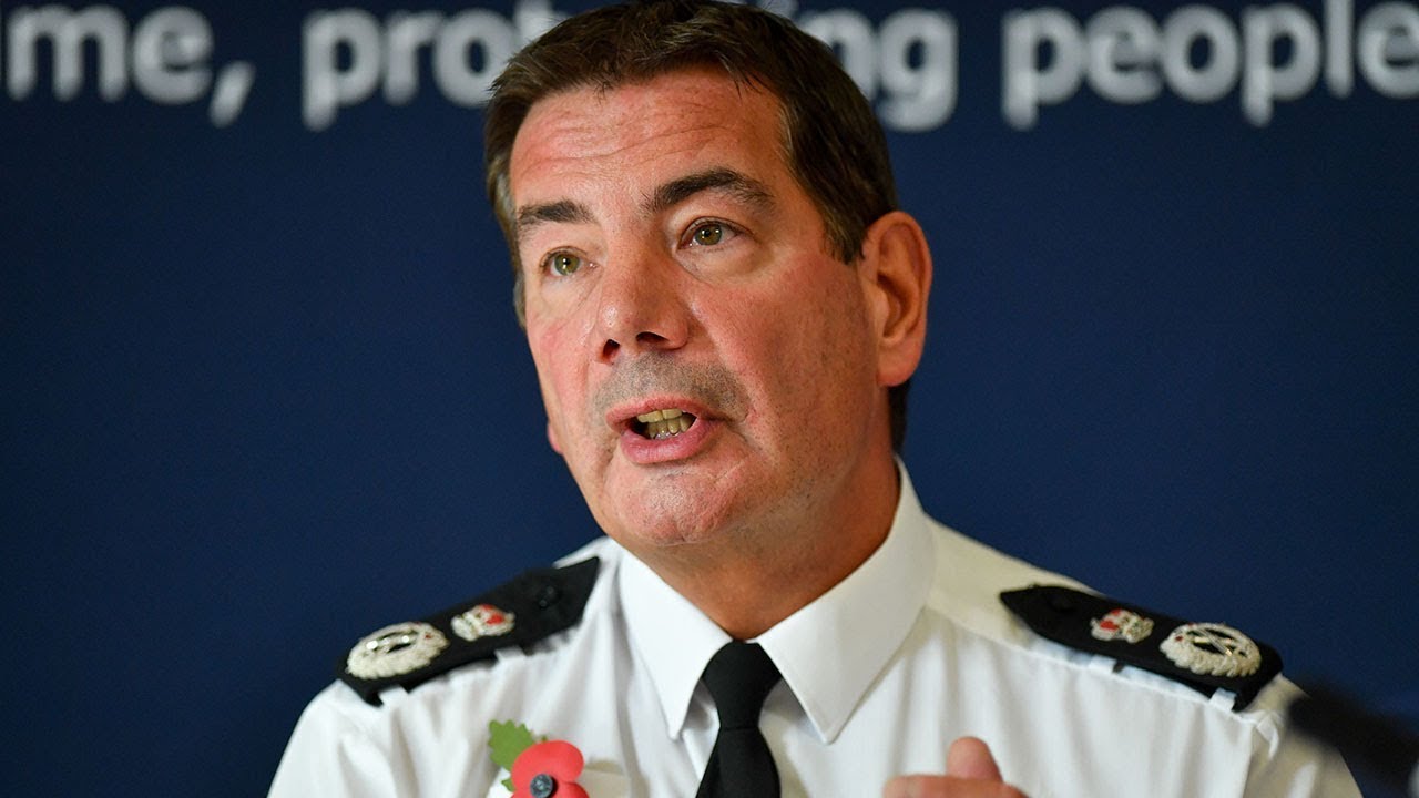 Police chief in charge of Harry Dunn car crash case says he would not ...