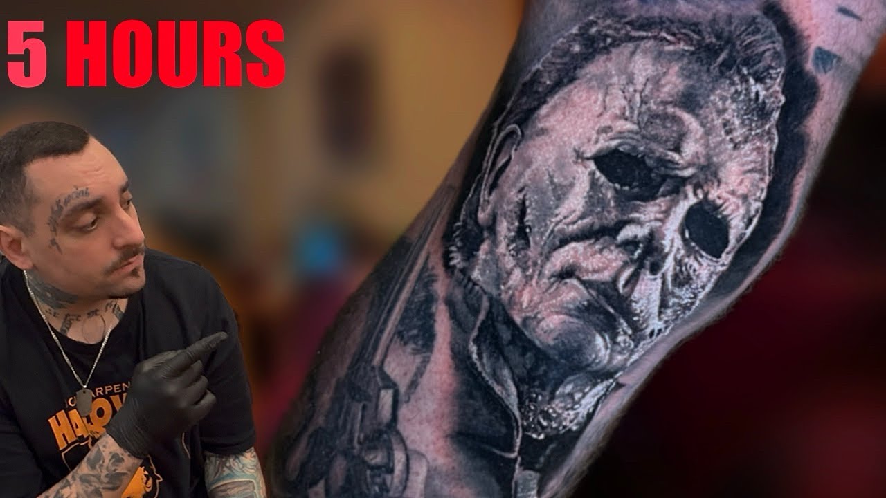 Tattooing Michael Myers | Welcome to the losers club! Vlog