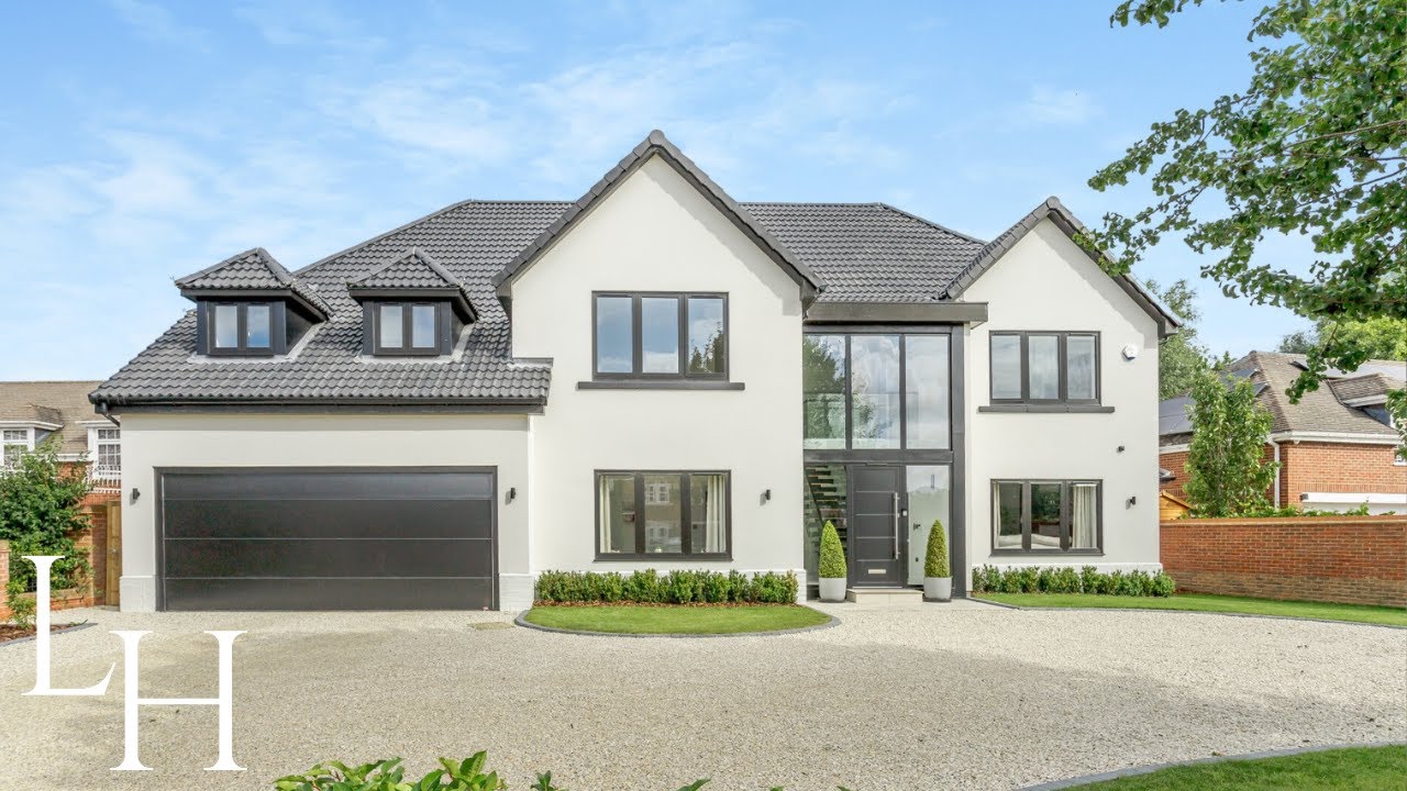 Inside a £10,000,000 Mansion in the Wentworth Estates | The Luxury Home ...