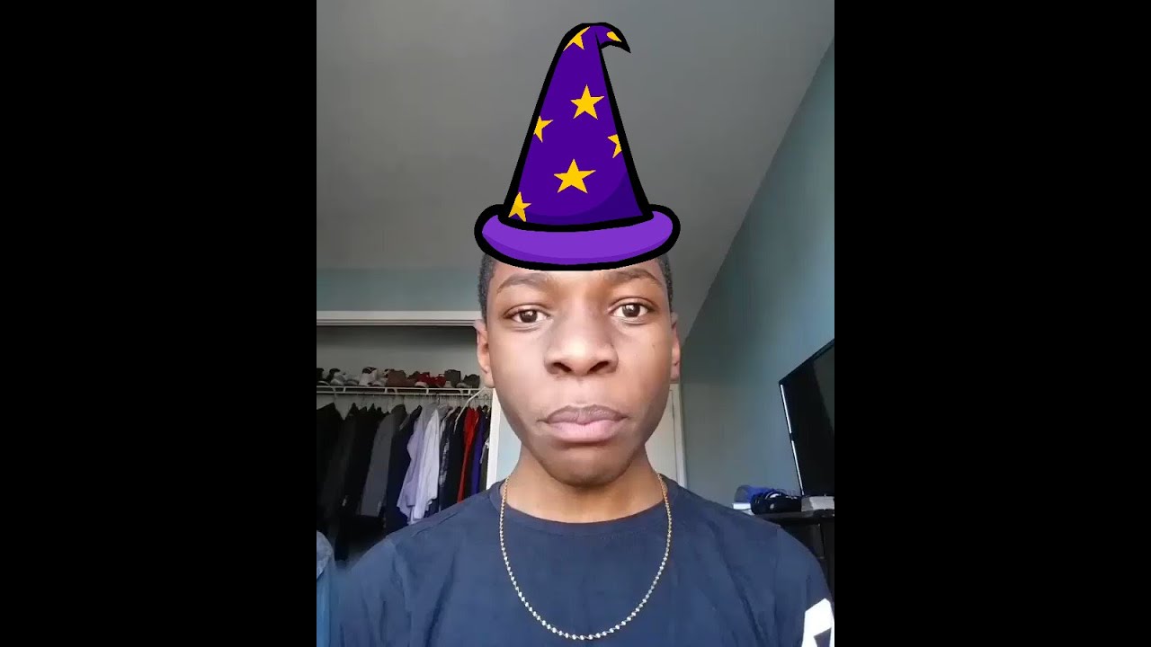 He sounds exactly like Wizard 101 its scary