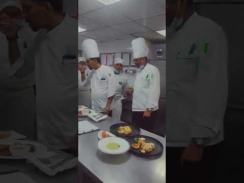 food trail in 5 Star ⭐ hotal,( food checked by sous chef and executive chef)