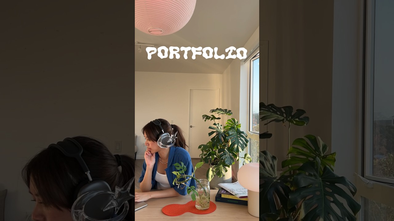 Turning everything 3D for my portfolio 💫🎧 #uxdesign #3danimation