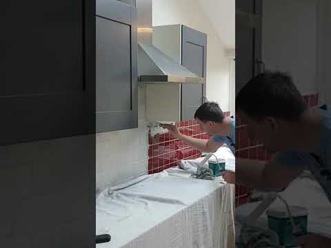 Painting tiles