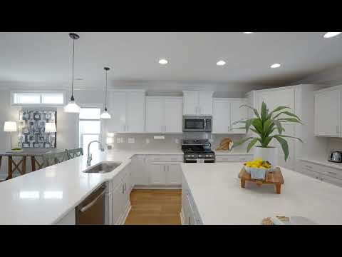 1400 Brown Velvet Ln Apex, NC 27523 (presented by Alli Pepperling with Compass)