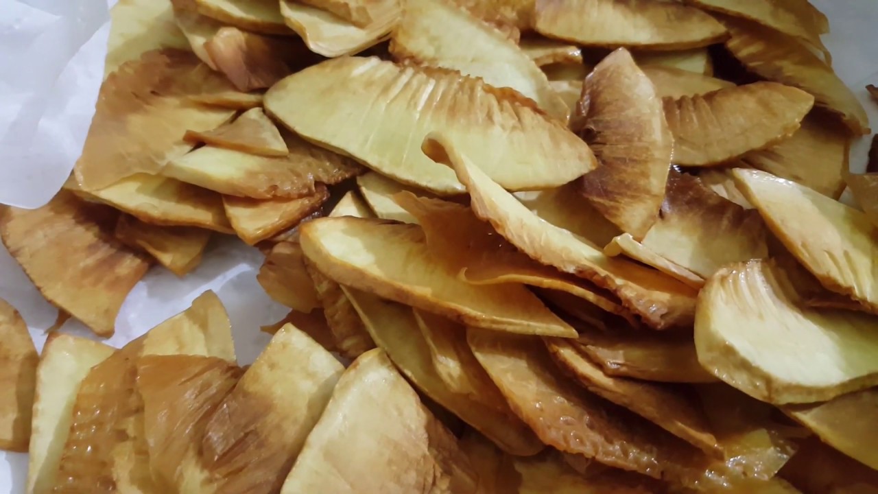 Theluli banbukeyo / Fried breadfruit / Breadfruit chips