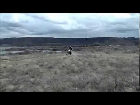 Tanner Kiser riding at airport. Electric City, Wa