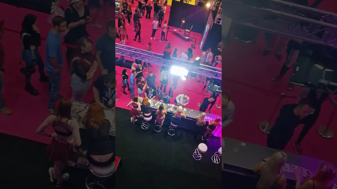 Vikamodels Back to Berlin