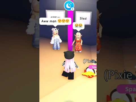 SPLIT or STEAL in Adopt Me 😬😬😬 #roblox #adoptme #adoptmeroblox #shorts ...