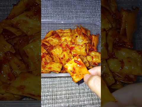 Keripik Pangsit Balado