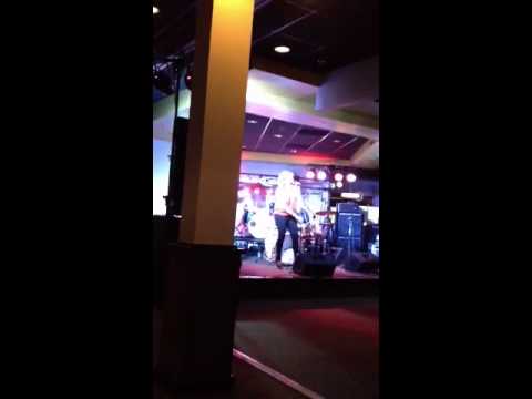Amanda Daughtry "Rumour Has It"