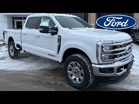 2024 Ford F-250 Super Duty Lariat 608A 6.7L Power Stroke V8 Turbo Diesel in Oxford White Walk-Around