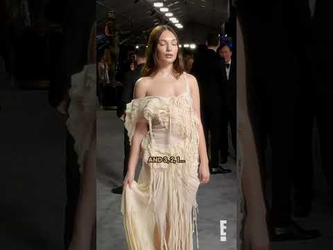 #DanceMoms alum #MaddieZiegler is all grown up & NAILED her E! #glambot #fashion #shorts #redcarpet