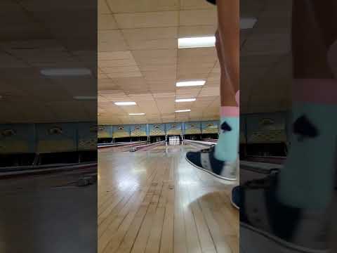 Red pin strike =free game #bowling #bowlingnight