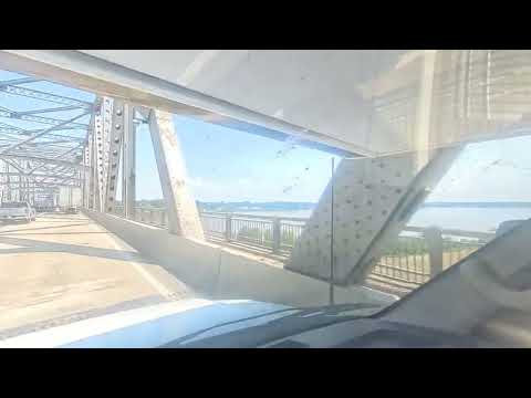 Crossing the MississippiRiver