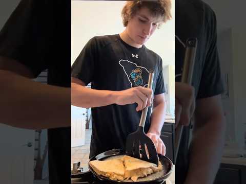 Buffalo Chicken Quesadillas for #mealprep
