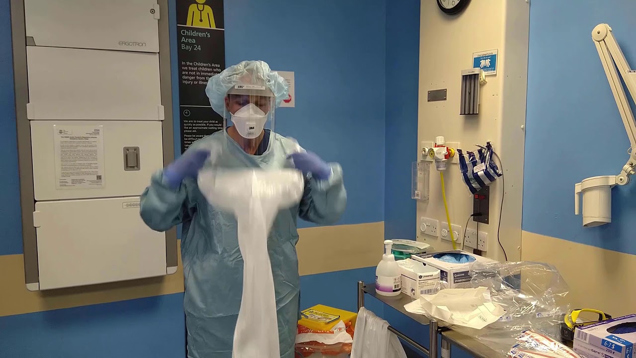 How to don scenario 2 PPE