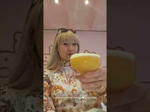 Hello Kitty café in Irvine, CA #hellokitty #hellokittycafe #california #travelvlog #irvineca