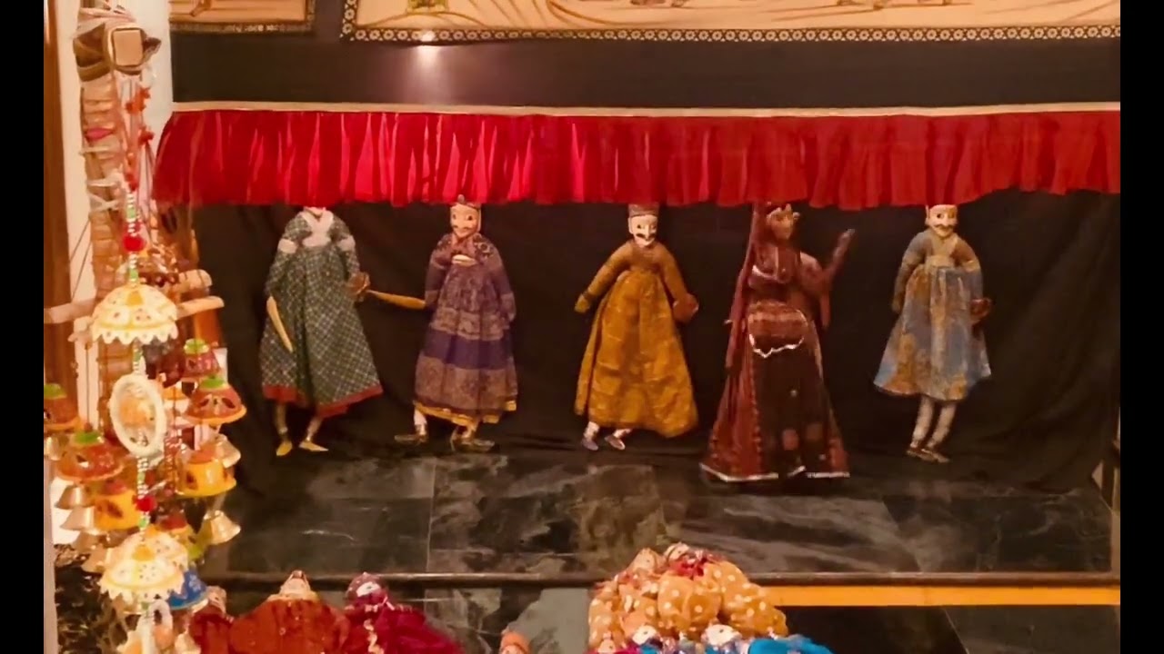 Traditional Rajasthani doll dance puppet show, Kathputli dance, in Jaipur, Rajasthan, India