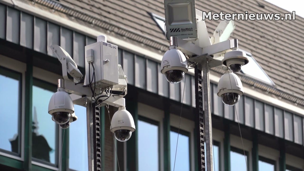 Extra beveiliging Rijksuniversiteit Groningen(Video)