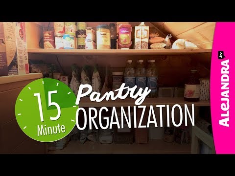 Pantry Organization (Quick 15-Minutes!)
