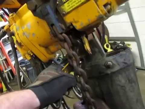 IR INGERSOLL RAND HL2000K-2A 2 TON AIR HOIST 20 FOOT LIFT
