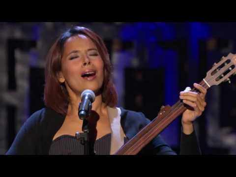 Rhiannon Giddens - "Boatman Dance"