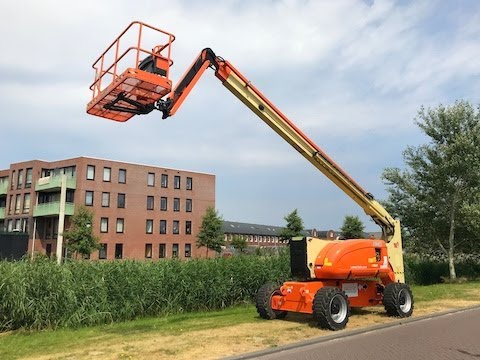 JLG 800S Boom Lift For Sale