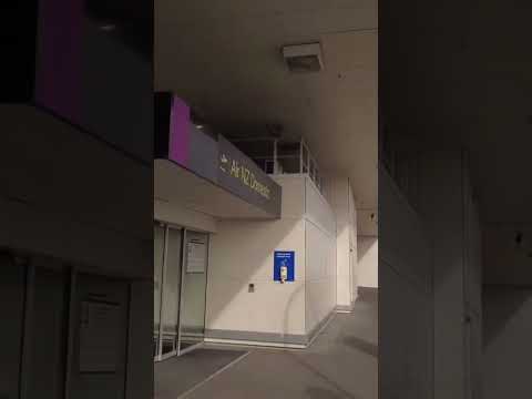 Auckland airport New Zealand