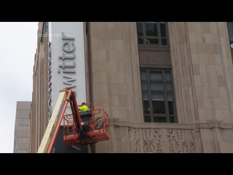 Twitter signage removal begins in SF