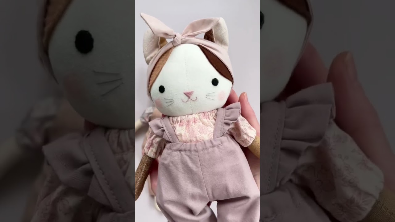 Make a kitty cat with me 🐱 #sewingpattern #stuffedanimal #sewing #handmadedoll