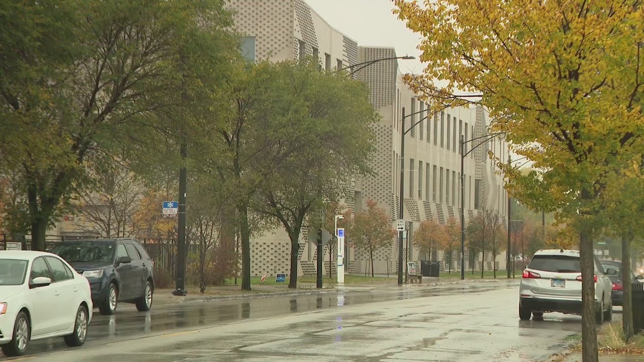 State Rep robbed at gunpoint while on job near University of Chicago