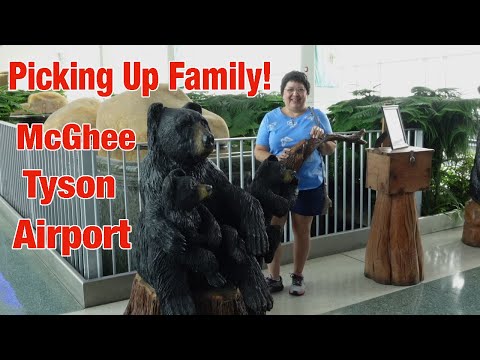 Picking Up Family! McGhee Tyson Airport