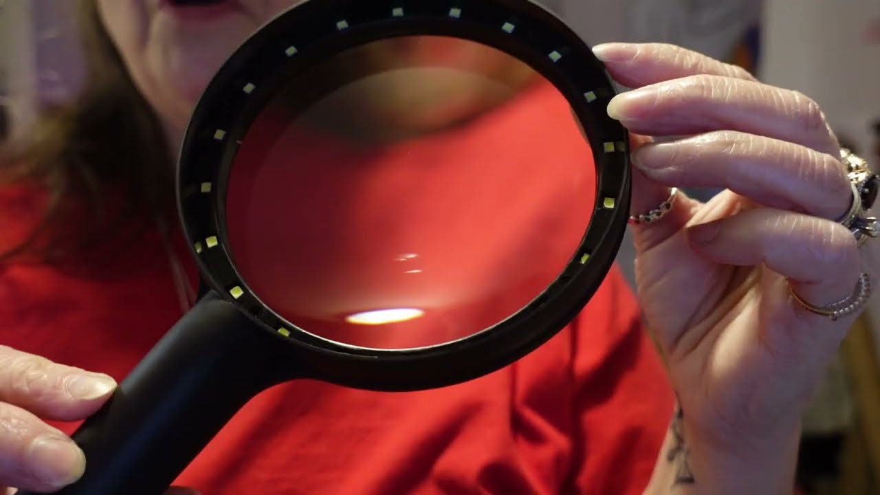 NUEYiO 30X Lighted 4.33 inch Magnifying Glass - Unboxing & Review