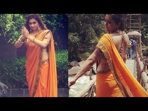 Hot: Namitha On Acting With The Superstar | Magizchi, Namitha, Puli ...