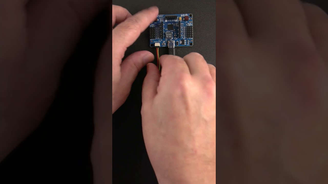 DUELink Spider supports Adafruit's STEMMA modules