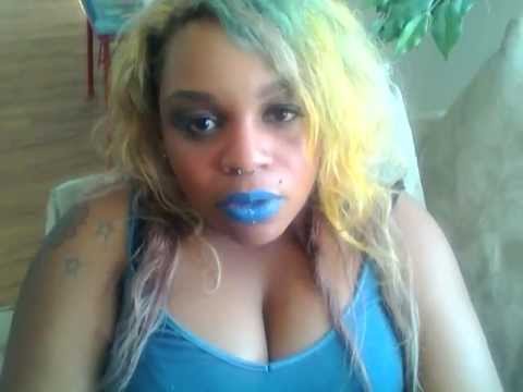 Amanda Bynes new look 2013