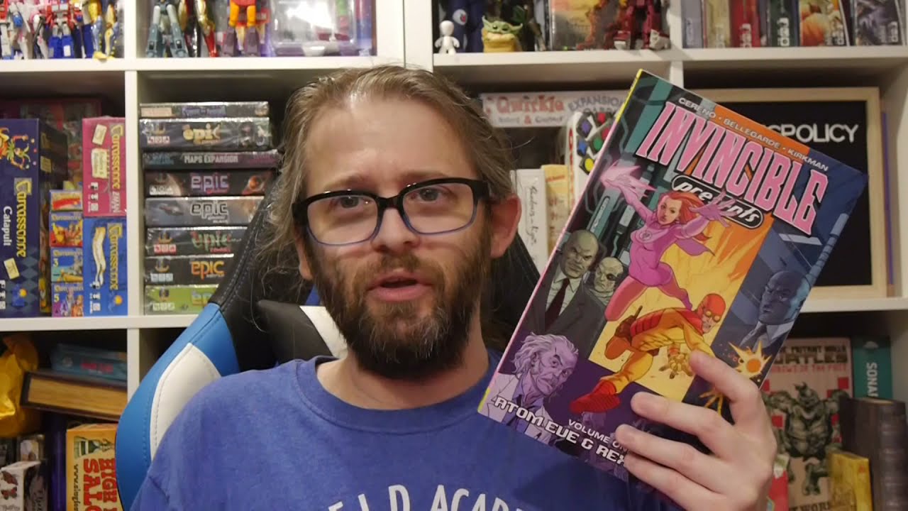 Unboxing: Invincible Atom Eve Box