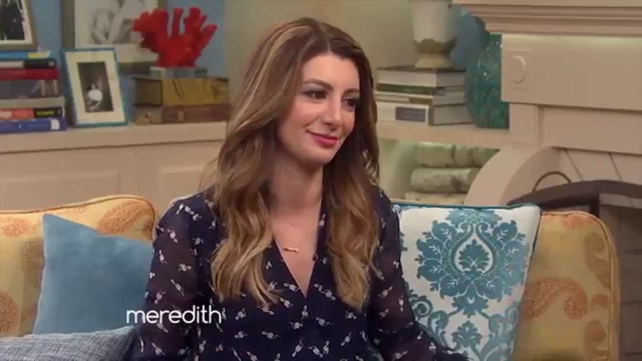 Nasim Pedrad On Emoji's! - Web Extra | The Meredith Vieira Show