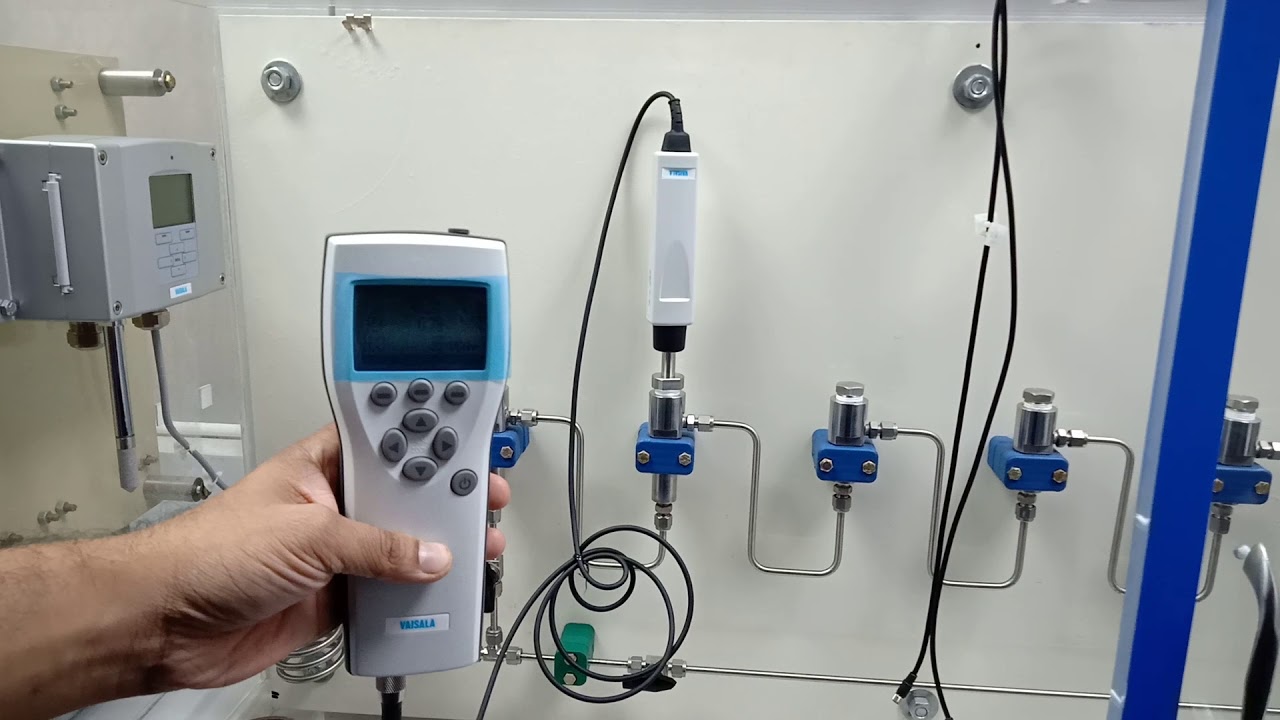 Dew point calibration and verification set up