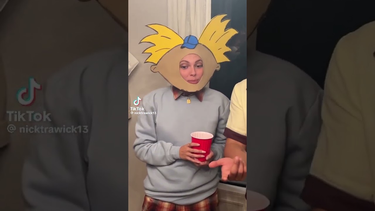 Best Costumes 🤣 #heyarnold #helga #nickelodeon #music #comedy #tiktok #short #ytshorts #cosplay #yt