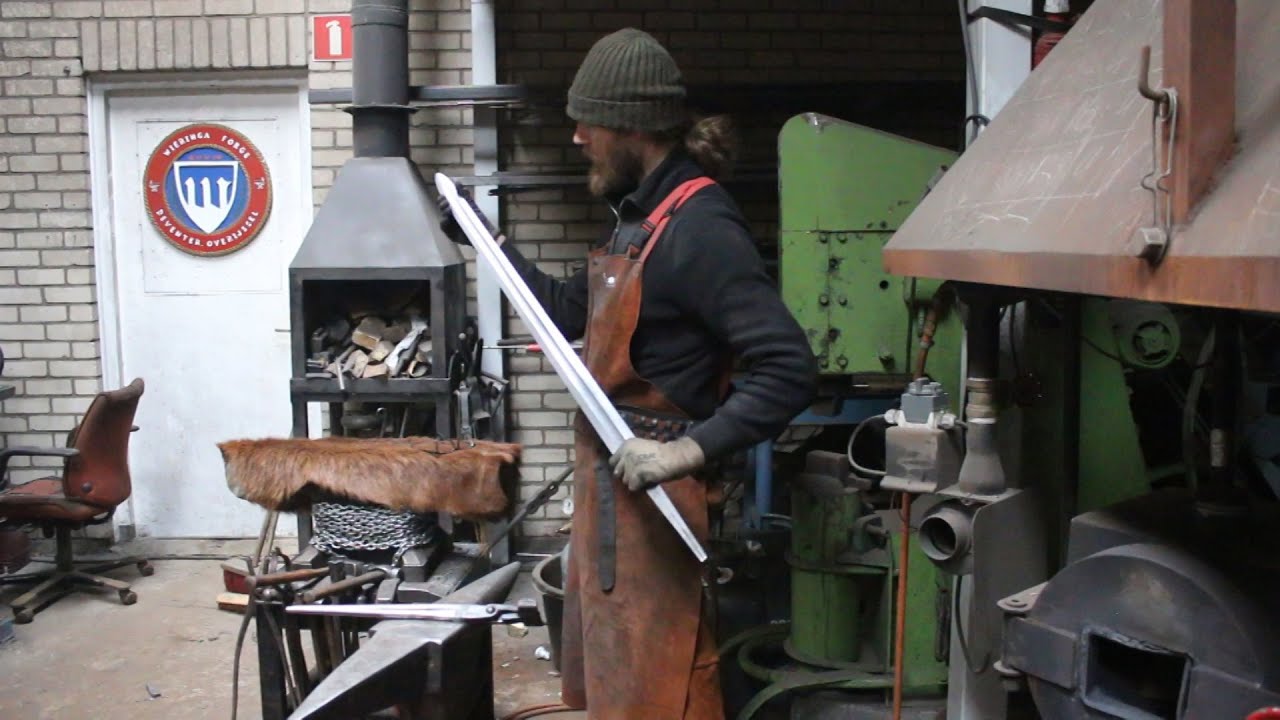 Forging a Wolf sword, part 1, forging the blade.