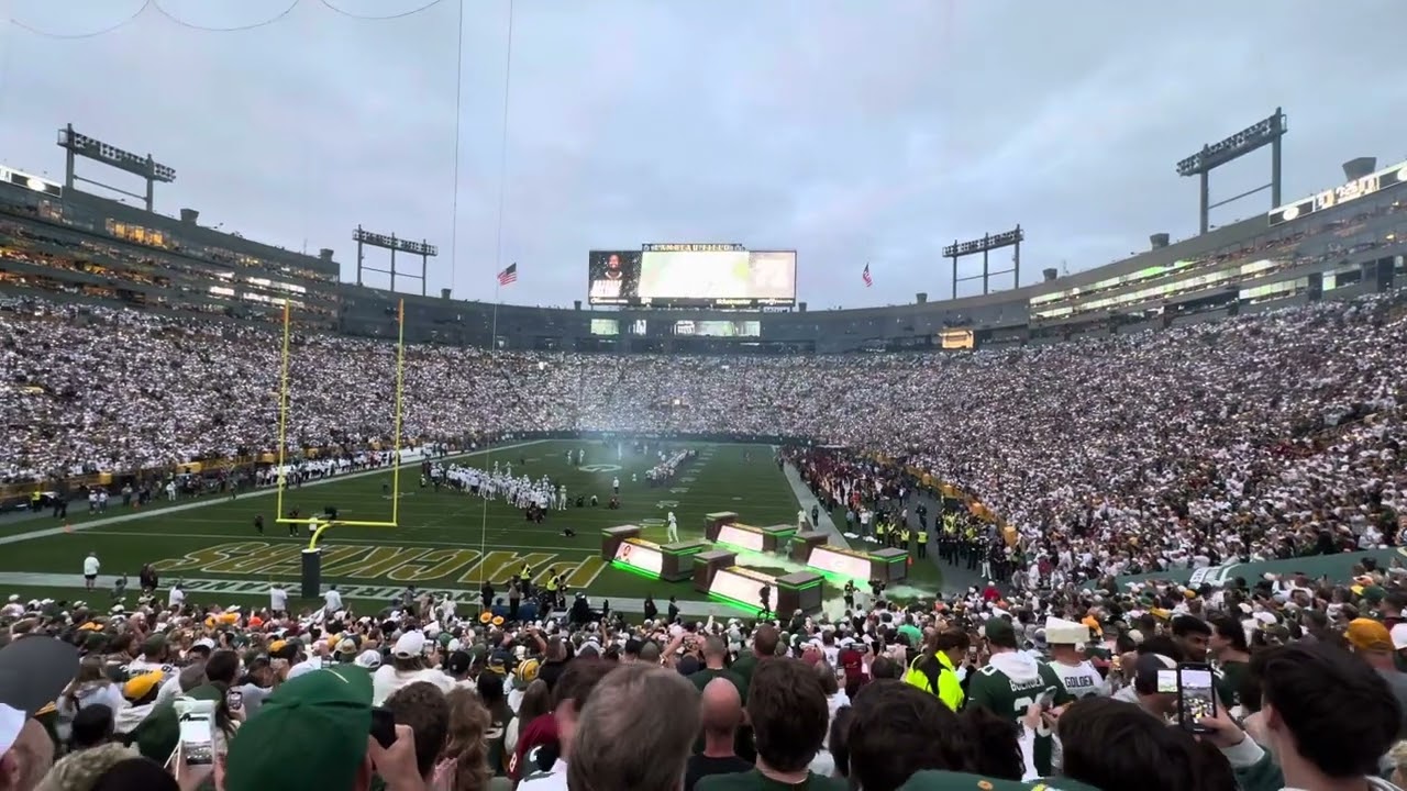 Green Bay Packers TNF - 9/11/1025 - Player Introductions
