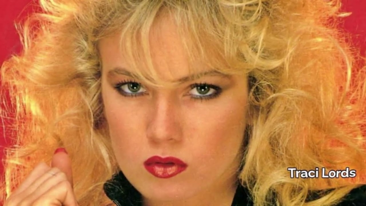 Traci Lords In G-Strlng Photos Leave Little To Imagination! Take a look